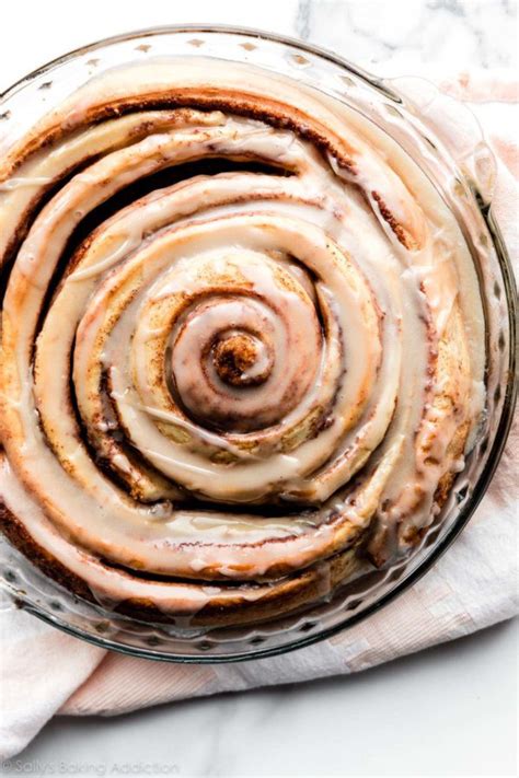Giant Cinnamon Roll Cake Recipe Video Diane Vandenplas Copy Me That