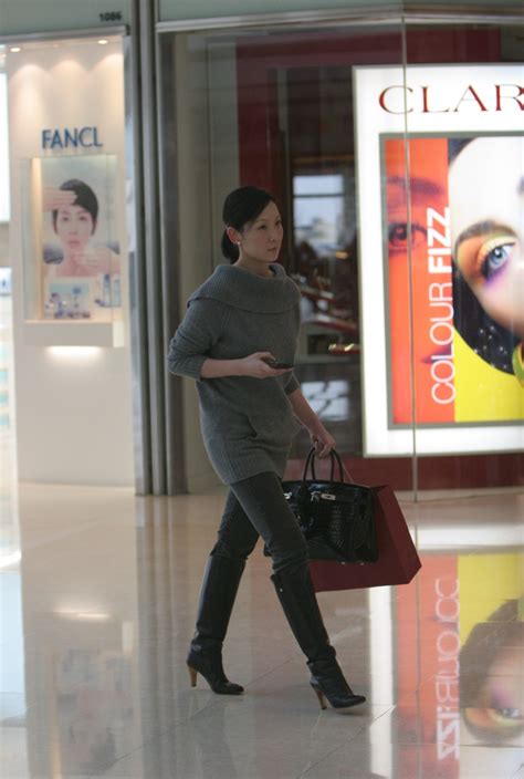 你还记得她吗？tvb前花旦「吴美珩」近照曝光！51岁生图被赞：最强美魔女！