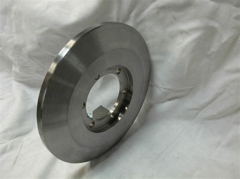 製品事例 加工例｜短納期。安単価。機械部品加工のことなら、東京都品川区の《有限会社ミナト技研》へ。1個の部品から組み立てまで、図面があればオリジナル部品も加工いたします。