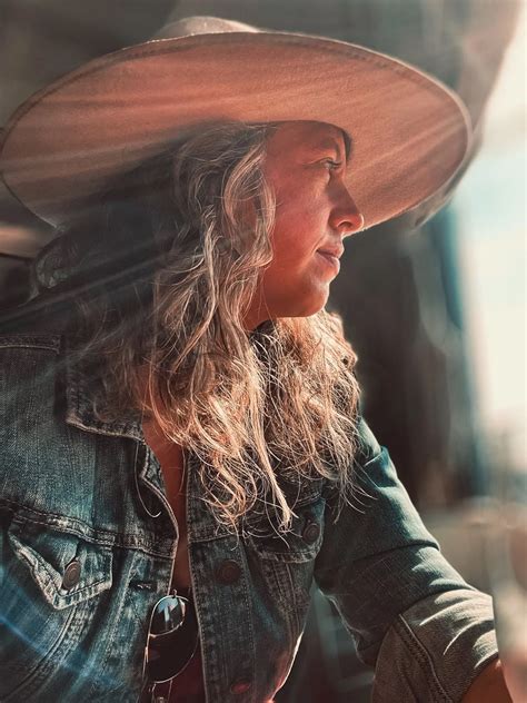 Amy Hood Captures Capture Authentic Moments Today