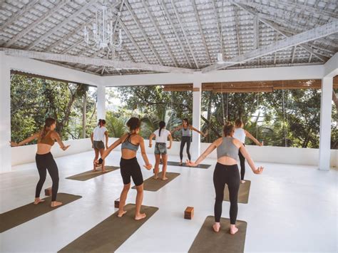 Yoga Teacher Trainings And Retreats In Sri Lanka Lanka Yoga