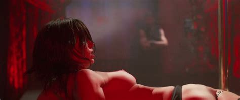 Naked Jessica Biel In Powder Blue Naked Jessica Biel In Powder Blue