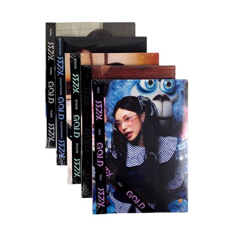 Jual Itzy Album Gold Digipack Ver Shopee Indonesia