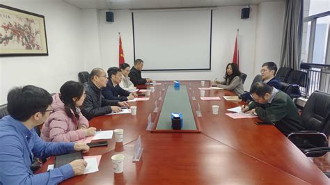 华中能源监管局与中国能建数科集团座谈交流