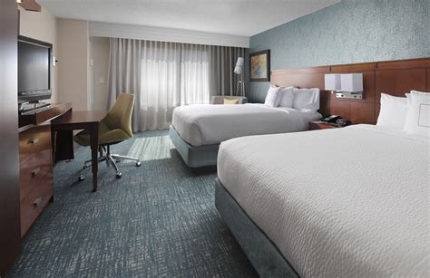 Courtyard By Marriott San Antonio Riverwalk