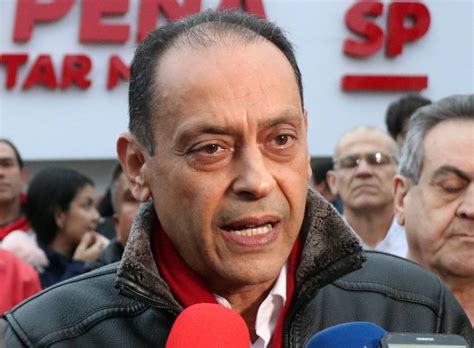 Dudan De Buena Intención De Barchini Por Los Hombres Escombros