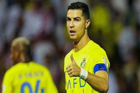 الكشف عن مدة غياب كريستيانو رونالدو بعد إصابته يلاكورة