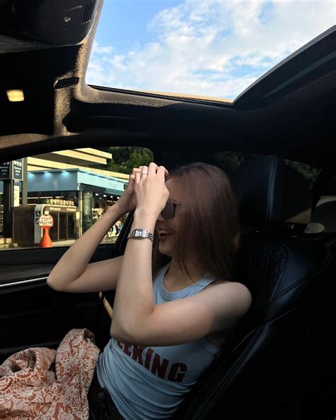 10 Pictures Of ITZY S Lia That Show Off Her Barefaced Beauty Koreaboo