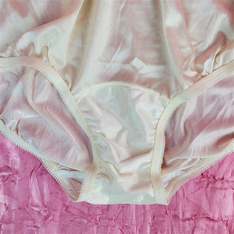 Vtg Sheer Panties Shiny Silky Nylon Gusset W Lace Sz 7l Sissy Sexy