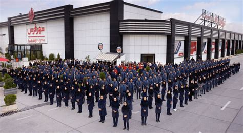 مجموعه بزرگ شهر فرش جهت شعب تهران و شهرستان استخدام می نماید جهت اطلاع