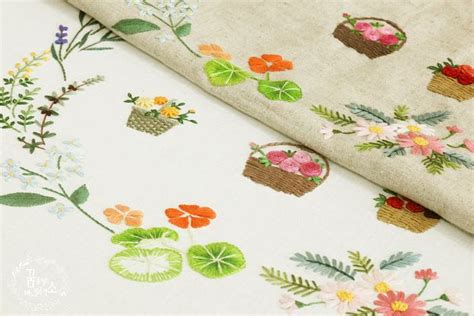 184 Likes 1 Comments 꿈소 Embroidery Ggoomso On Instagram 자수 스티치 샘플러 자수에 기본이 되는