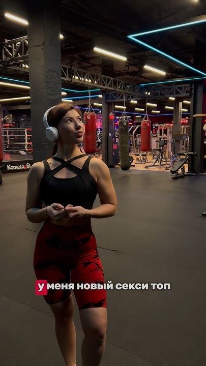 Попробуй эту тренировку на плечи 💪 Youtube