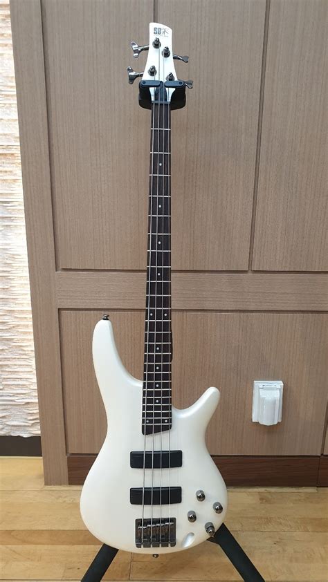 아이바네즈 베이스기타 Sr300 중고악기 뮬