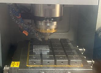CNC Vertical Milling Highly Precise And Tight Tolerances CFY
