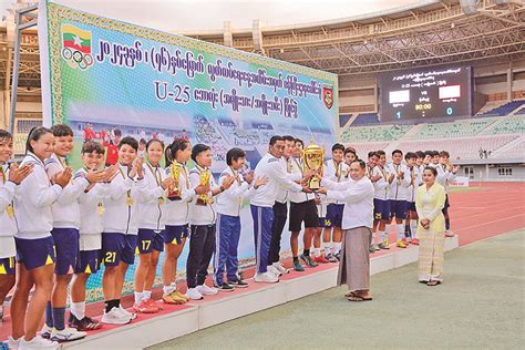 ၂၀၂၄ ခုနှစ် ၇၆ နှစ်မြောက် လွတ်လပ်ရေးနေ့ အထိမ်းအမှတ် ဝန်ကြီးဌာနပေါင်းစုံ အသက် ၂၅ နှစ်အောက် အမ