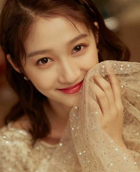 Pin Oleh Mika Lee Di Xiao Guan Tong Wanita Mode Wanita Mode