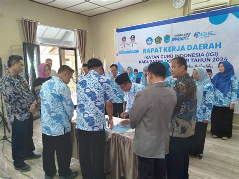 Pelantikan Pengurus Daerah Ikatan Guru Indonesia Ogan Ilir Snipernew