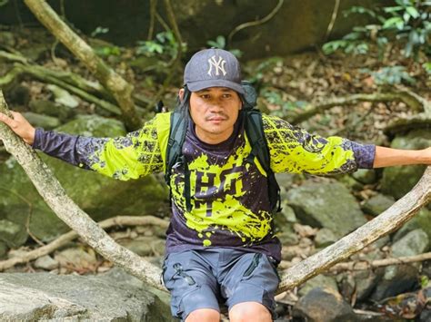 ធ្លាប់ឃើញតែច្រៀង និងកំប្លែង មិនដែលដឹងថា ពាក់មី មានអតីតជាទាហានសោះ Khmerload Cambodia Latest News