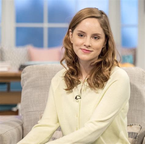 Sophie Rundle British Actress Atrizes Celebridades Moda Feminina