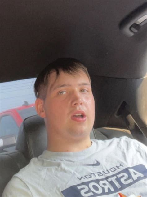 What A Fag R Fuckjeffreythegod