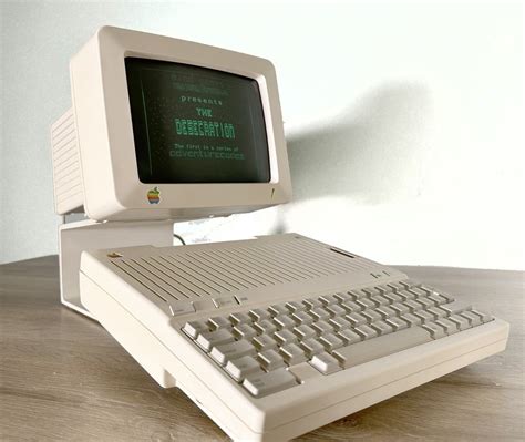 Apple Iic Computer With Replacement Box Catawiki