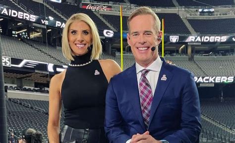 Michelle Beisner Buck Joe Bucks Nfl Reporter Wife Undergoes Surgery