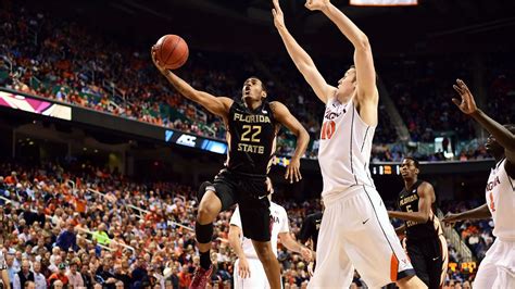 Xavier Rathan Mayes Dad Tharon Mayes Are First Father Son Duo In Acc To Reach 1 000 Point Club
