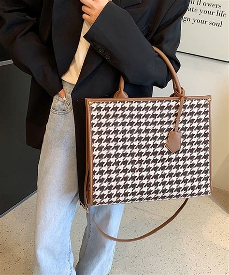 하운드투스 체크 스퀘어 큰 토트백 크로스 가능 빅백 직장인 가방 블랙 브라운