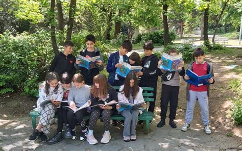 Урок сред природата Частно средно училище Дружба Пловдив