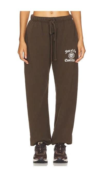 Essentials Fleece Jogger In Brown Modesens