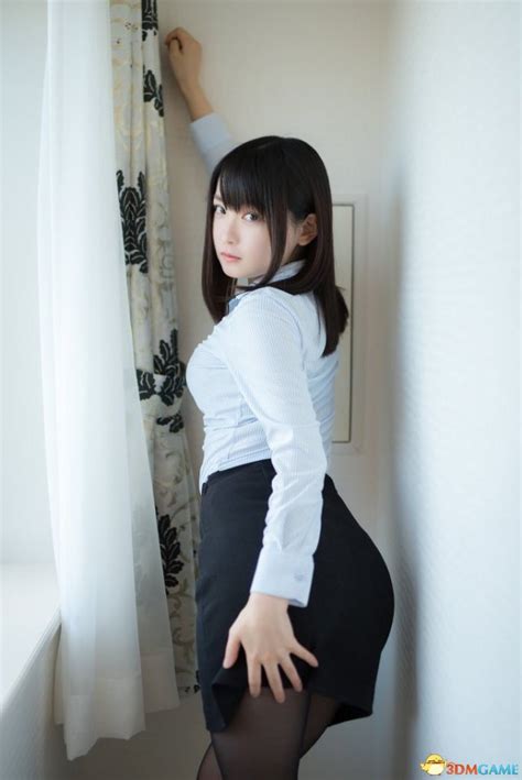 日本清纯美少女福利写真欣赏 黑丝女仆装诱惑无比3dm单机