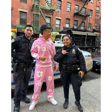 淘宝设计类目：从零到英雄的变身秘籍 淘宝设计 淘宝百科网