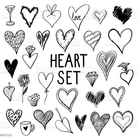 손으로 그린 하트의 벡터 세트입니다 모양과 스타일의 다양한 그런지 하트의 흑백 컬렉션 인사말 카드 초대장 배너 전단지 및 클립 아트를 만들기위한 디자인 요소 개체 그룹에