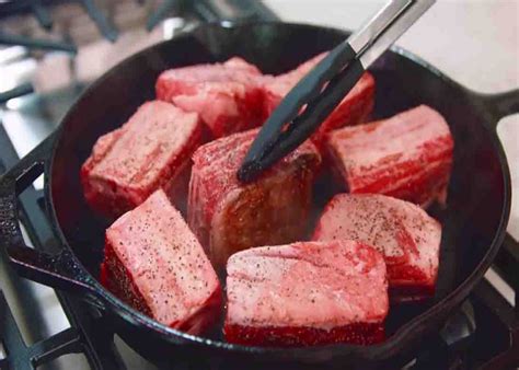 Slow Cooker Fall Off The Bone Beef Short Ribs Diy Joy