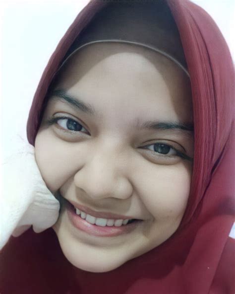 Kumpulan Foto Cewek Muslim Cantik Dan Imut Dzargon