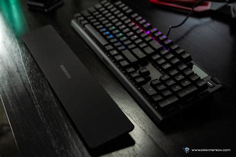 Steelseries Apex 5 Review Steelseries Entry Level Gaming Keyboard With Hybrid Switches