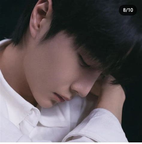 Pin By Rosa Maria Garcia On Xie Yun 王一博💚 Instagram Icon Bobo