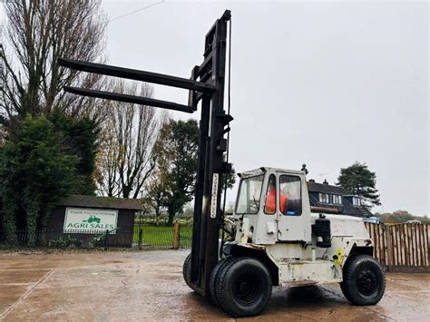 Ljungby Truck Diesel Forklift Cw Side Shift And Tine Extensions Video