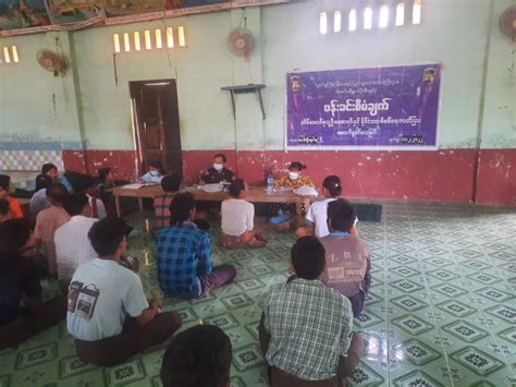 ဝါးခယ်မမြို့နယ် စပါးရိုကျေးရွာအုပ်စုတွင် ပန်းခင်းစီမံချက်ဖြင့် နိုင်ငံသားစိစစ်ရေးကတ်ပြား ထုတ