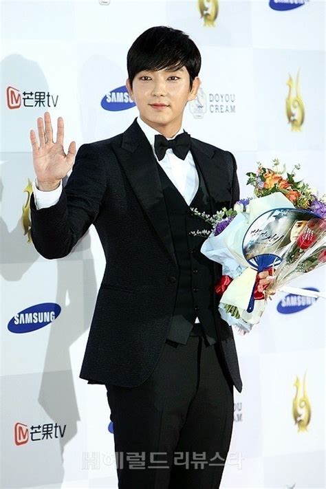 보보경심 려 이준기 사극전문배우 타이틀 지켜낼까 네이트 연예