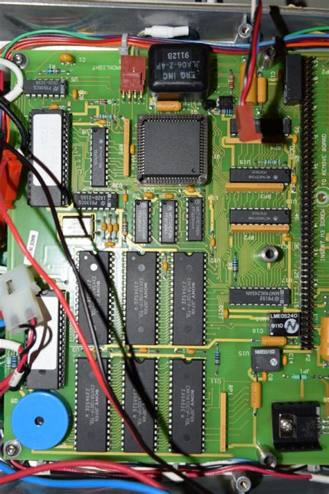HP A Handheld Dynamic Signal FFT Spectrum Analyzer Teardown A
