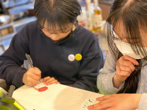 육각커피 6kcoffee 육각커피 2호점인 충장로 바리에 에서는 음식과 음료 배달이 가능합니다