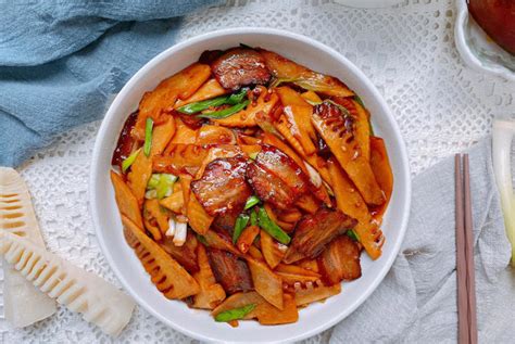 这才是春笋最下饭的做法，2种食材的绝妙搭配，时令美味别错过