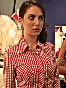 Alison Brie Boobs Gif Alison Brie Boobs Tits Descubrir Y Compartir Gifs