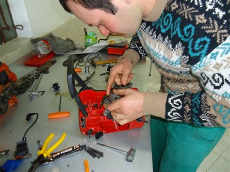 Gesvale Treinamento Em Manutenção De Motosserra E Roçadeira