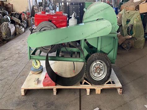 Tree Shredder Machine Exported To Australia Helping A Farmer Turn