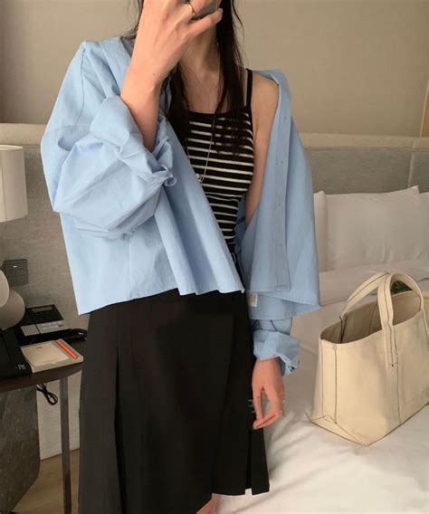 여성 소라색셔츠 하늘색셔츠 화이트 크롭셔츠 남방