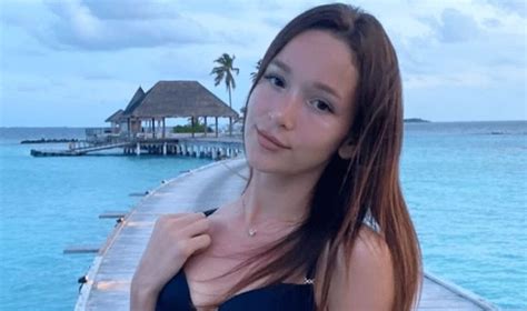 Ellie Leen Biography Life Career Relationship And Net Worth In 2024