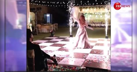Bride Haryanvi Dance On Teri Aakhya Ka Yo Kajal In Front Of Groom