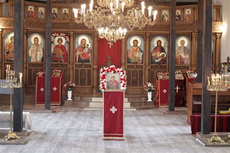 Манастири и енории